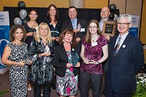 President McTiernan presents 2012 UOIT Awards of Excellence | News and ...
